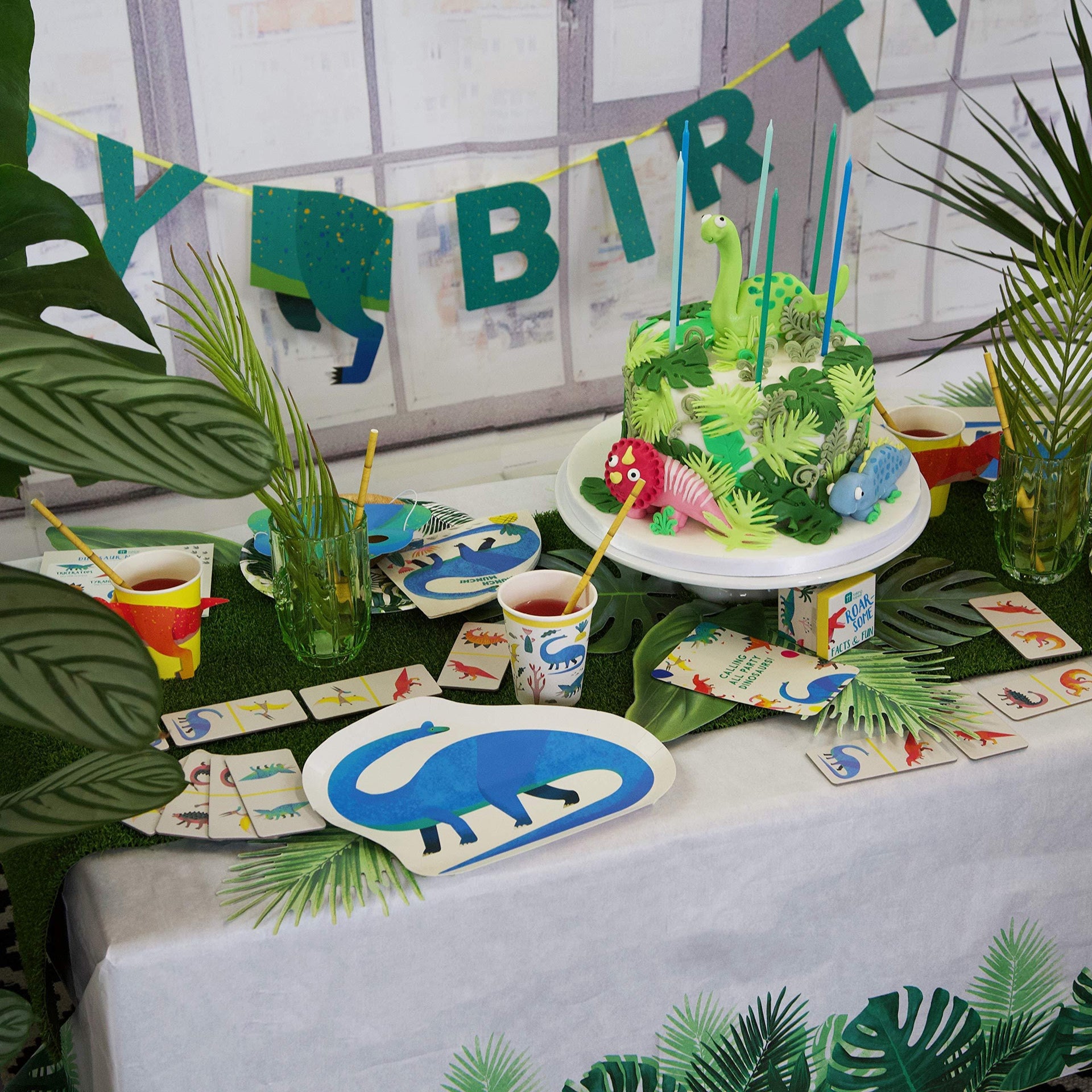 Party Dinosaur Die Cut Plates – Chroma Celebrations