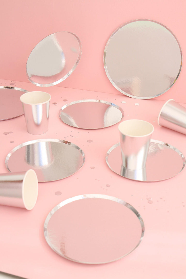 Silver Circle Plates - Large – Chroma Celebrations